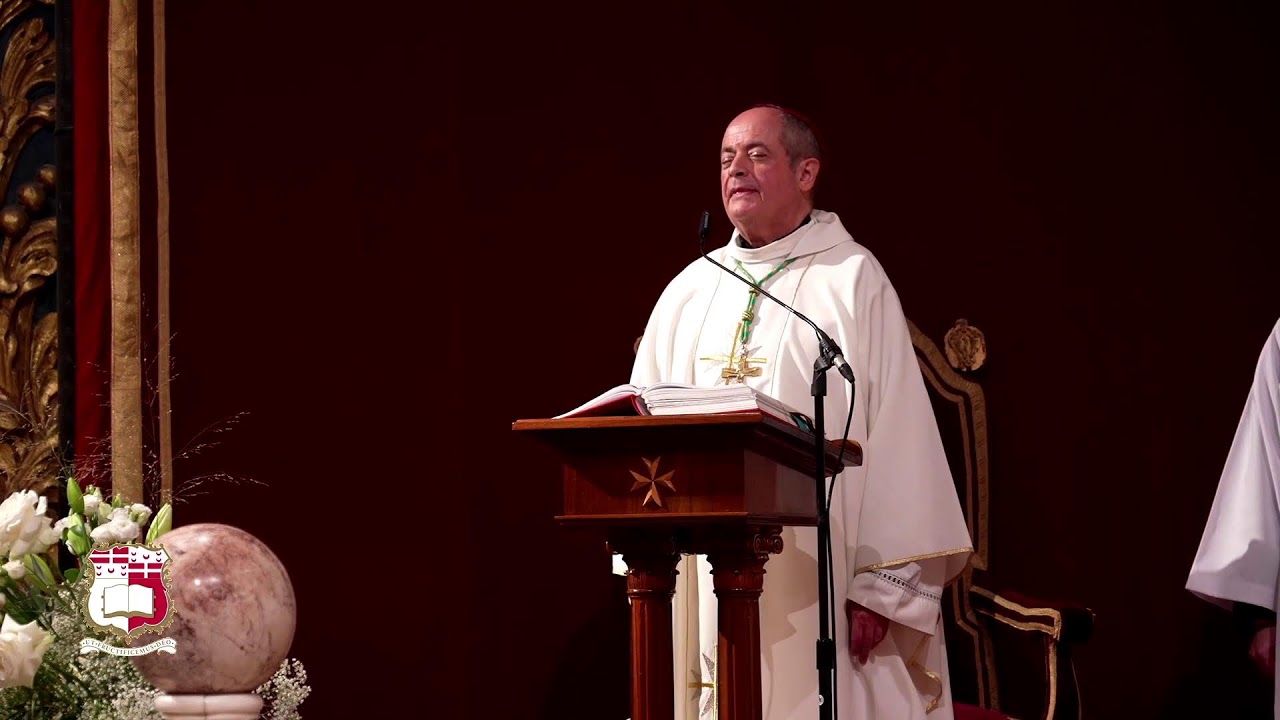 Bishop Galea-Curmi urges graduates to resist greed, embrace integrity ...