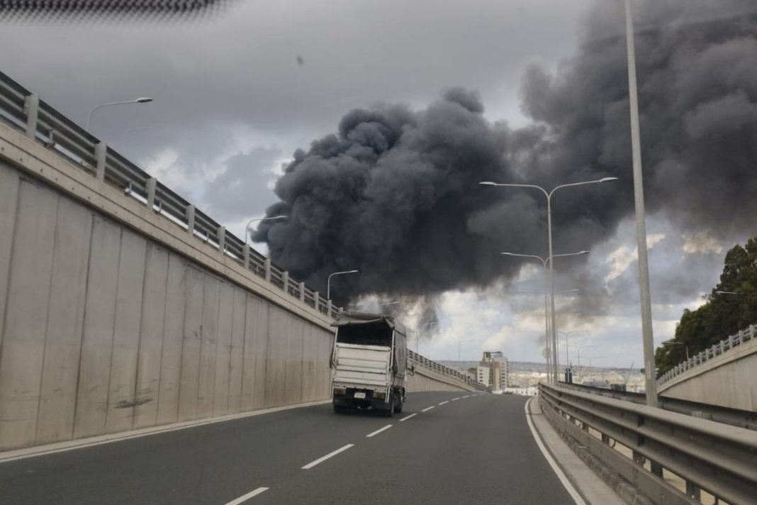 Fire erupts at scrapyard near Addolorata Cemetery in Marsa