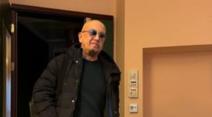 Enrico Ruggeri joħroġ mill-isptar wara operazzjoni fil-gerżuma