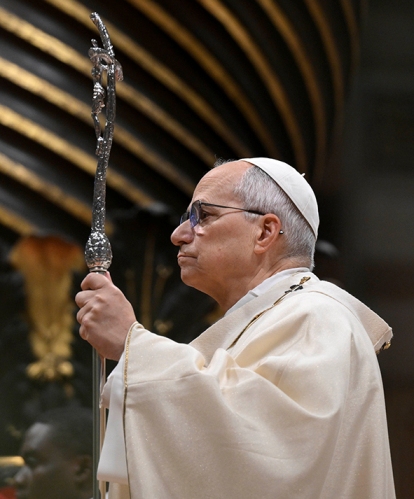 Il-Papa Ljun XIV jagħmel użu minn salib ġdid