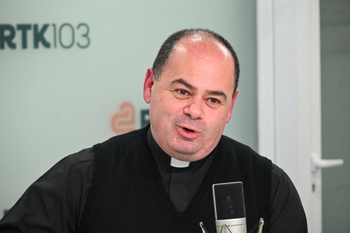 Patri Leslie Gatt elett bħala Viċi President tal-OAE