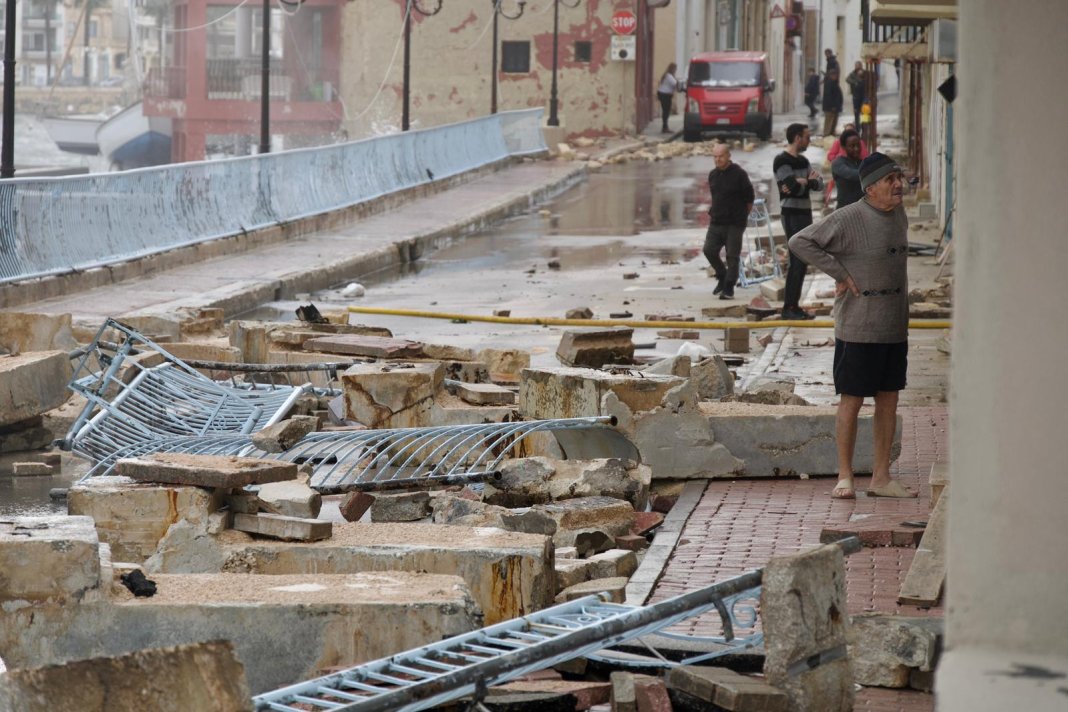 Greens call for 'politics of courage' in wake of Storm Harry