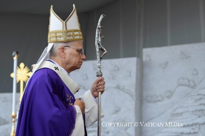 Pope urges faithful to refrain from hurtful words and rash judgments ...