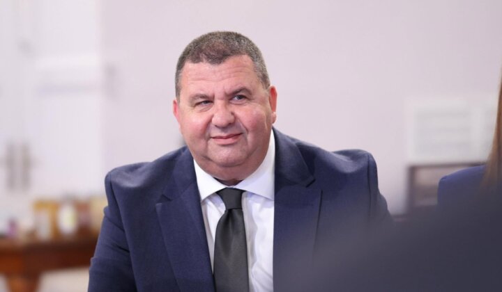 Ara: "Il-laptop ma ddaħħalx fil-ħabs b'mod klandestin" - Glenn Bedingfield