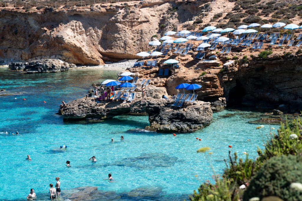 Watch: A cleaner but still very overcrowded Comino